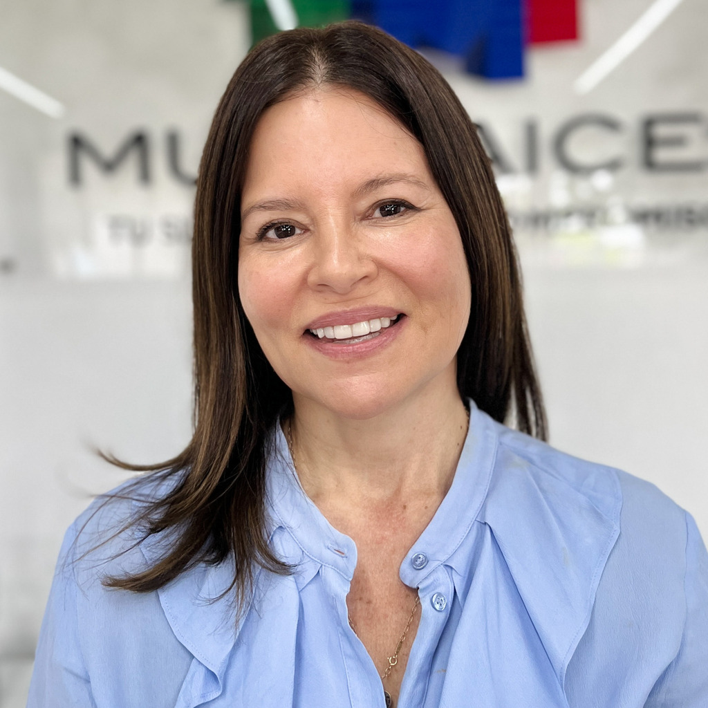 Maria Leonor Lasso - Gerente de Marketing - Multiraíces | XING