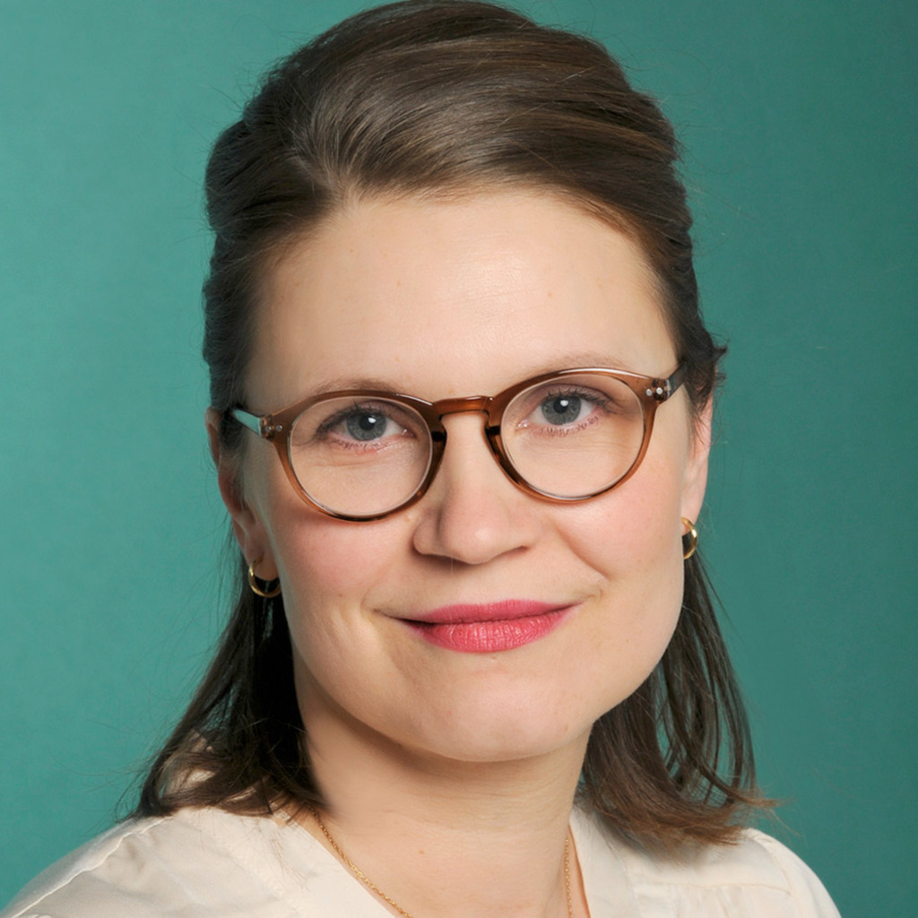 Sarah Hildebrand's Instagram, Twitter & Facebook on IDCrawl