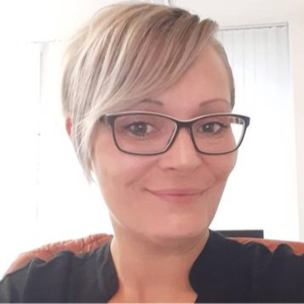 Kim Wagner's Instagram, Twitter & Facebook on IDCrawl