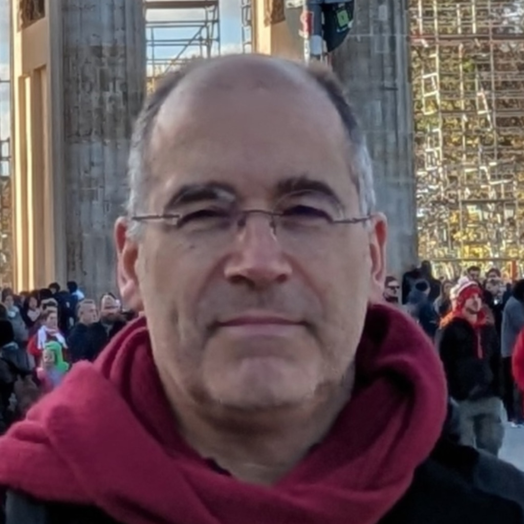 Christian Lomp - Professor - Universidade do Porto | XING