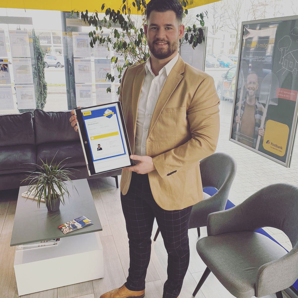 Dennis Kuhlmann - Gebietsleiter - Postbank Finanzberatung | XING