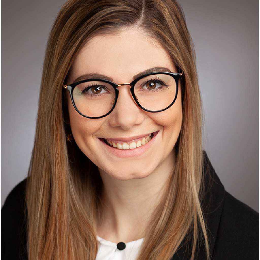 Alexander Jakubowski's Instagram, Twitter & Facebook on IDCrawl