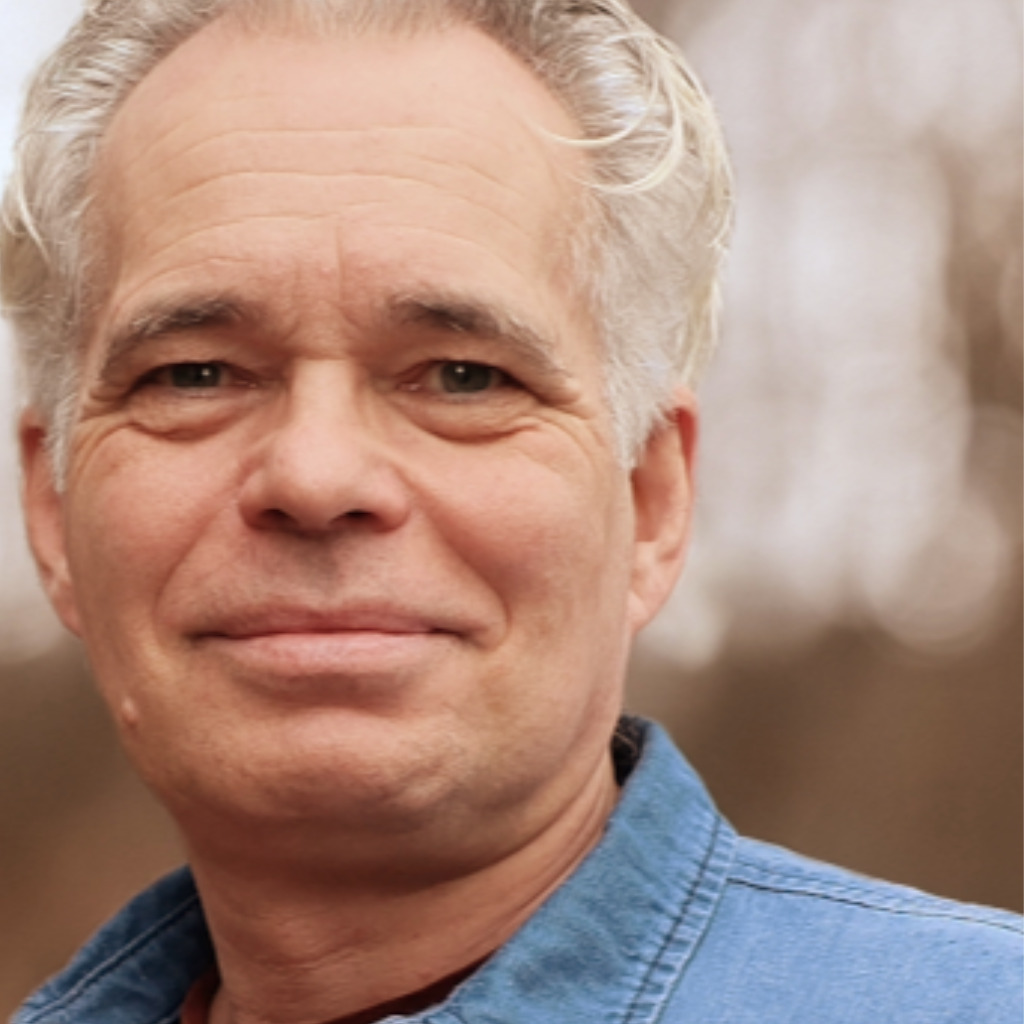 Thomas W. Cheney - Inhaber - Thomas Cheney - verruecken.de | XING