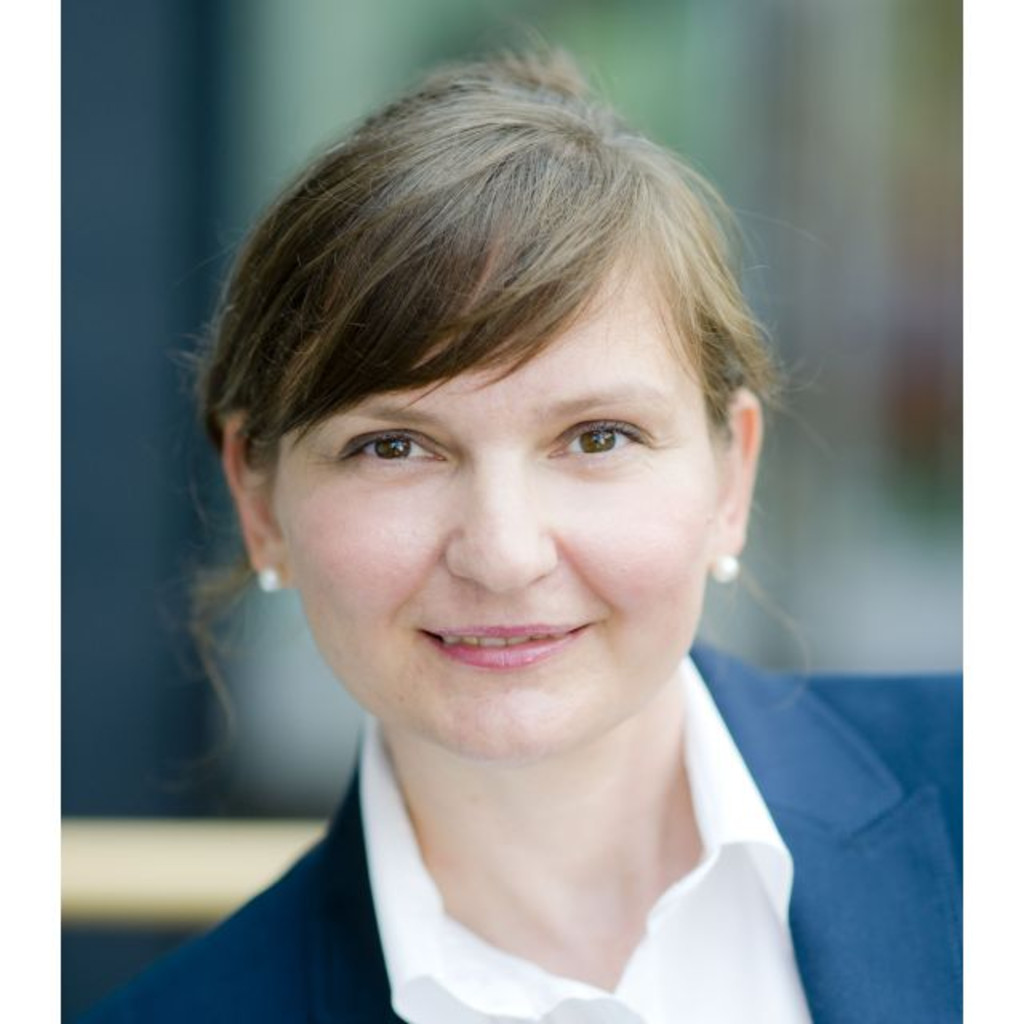 Manuela Klebing - Marketing Leiter - Verlag | XING