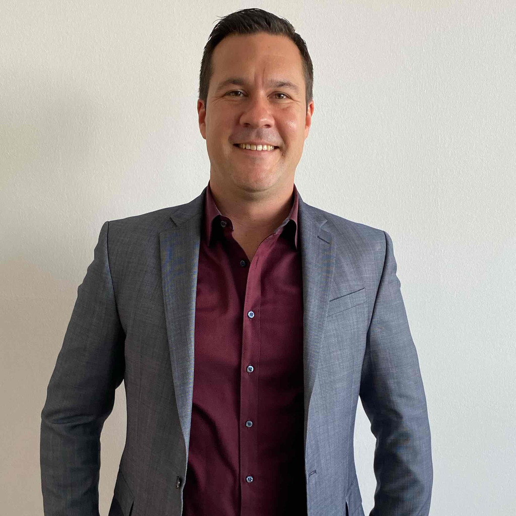 Thomas Mayr - Head of Trading - Components at Service GmbH | XING