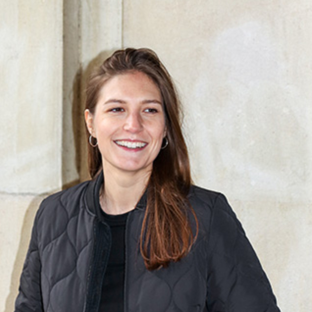 Lisa Löwenstein - Creative u. Design Direction - nudo | XING