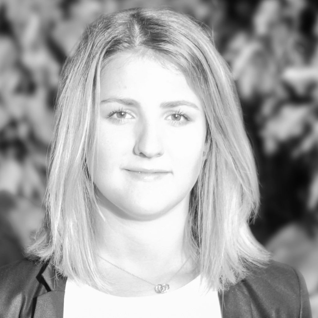 Laura Seisser - Program Manager - Diehl Aviation Laupheim GmbH | XING