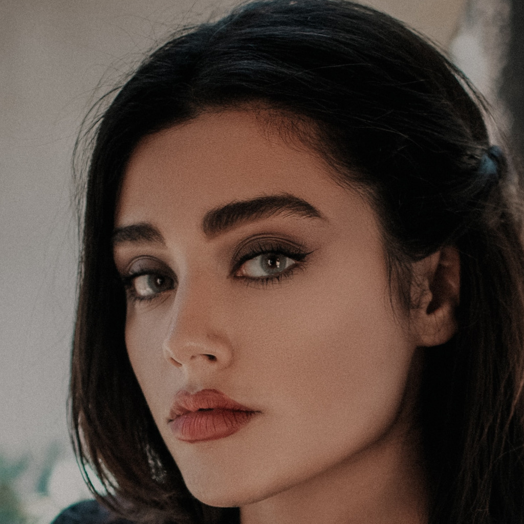 Inaya Johnson - Boats For Sale Abu Dhabi - Boats For Sale Abu Dhabi | XING