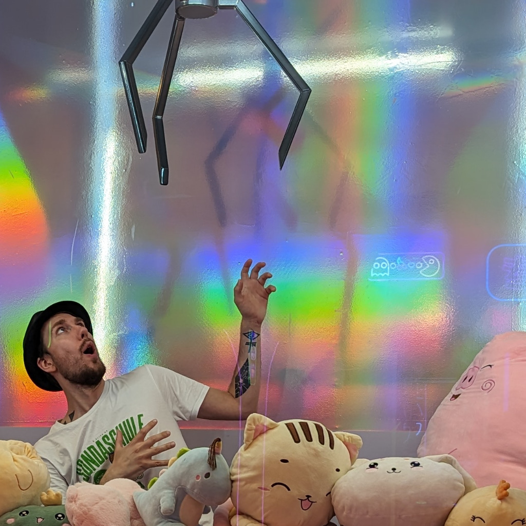 David Floth - Informatik-Kaufmann - HESCURO KLINIKEN | XING