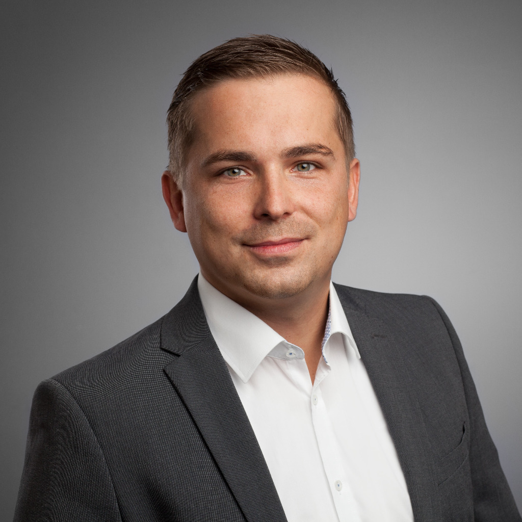 Daniel Puppe-Noack - Head of Cleaning Products & Performance - ISS ...