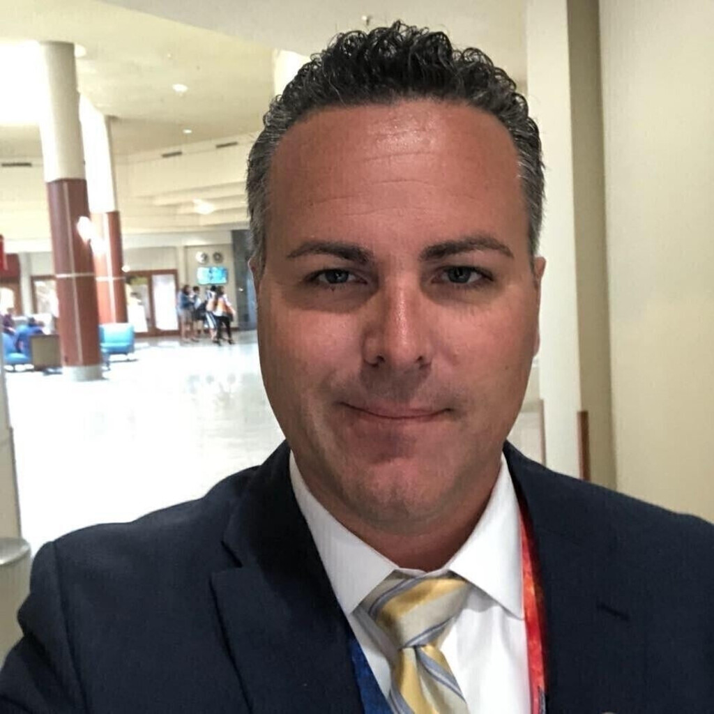 Alex Hayden - Orthopaedics - St. Hedwig Krankenhaus Berlin | XING