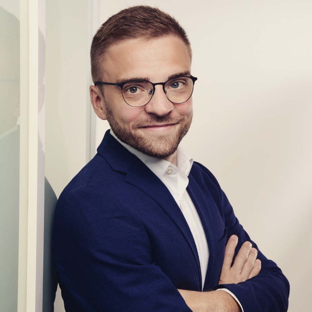 Tom Singer - Digital Store e-Commerce Trader Home - QVC Handel S.à r.l ...