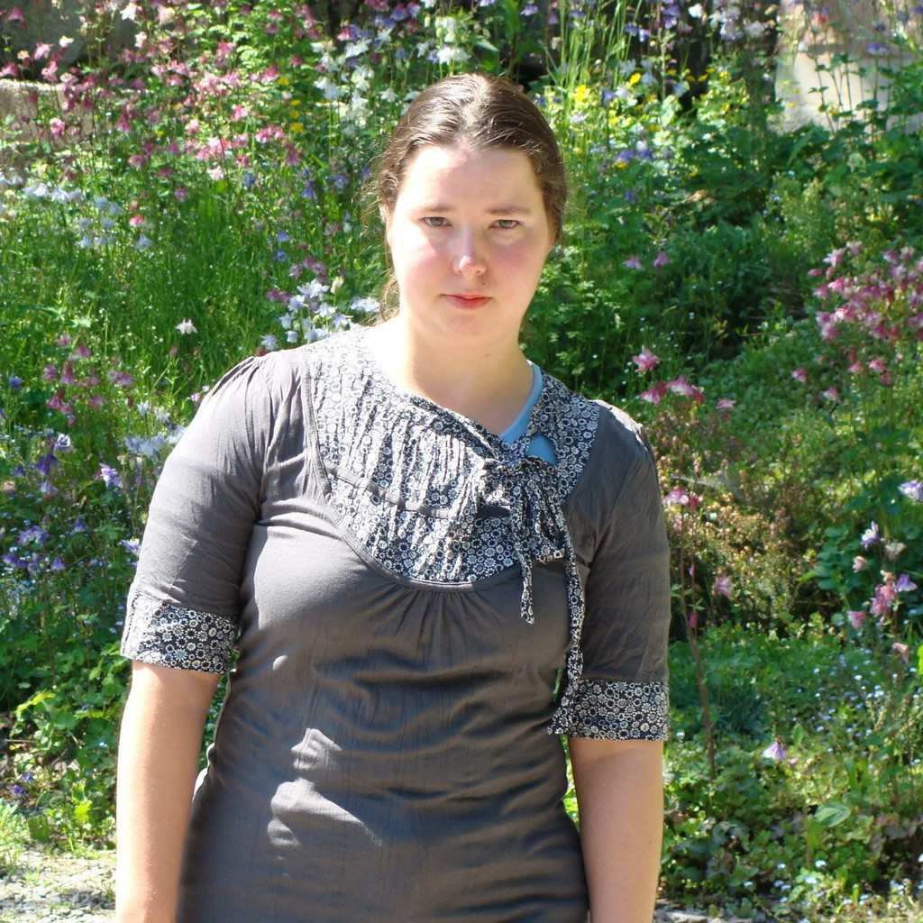 Simone Engel in der Personensuche von Das Telefonbuch