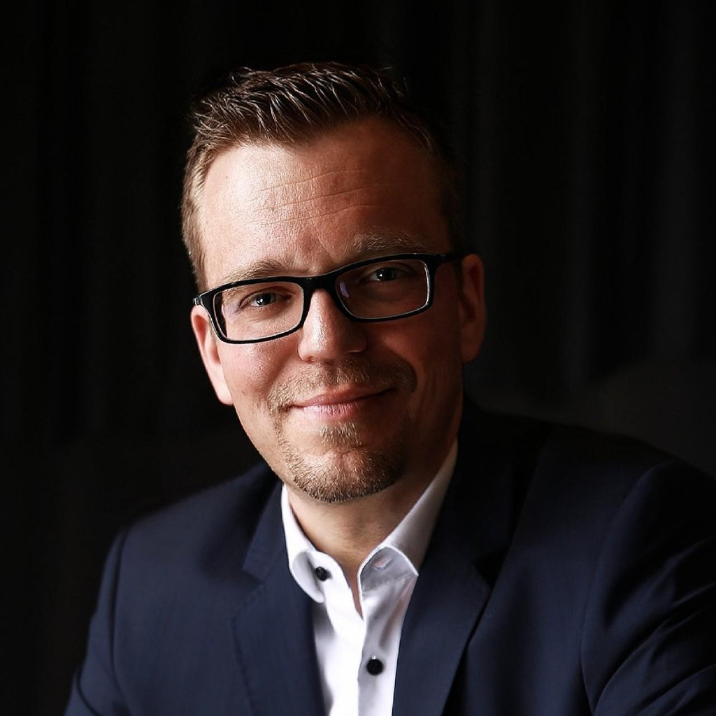 Dr. Timo Piechatzek - Manager / Managing Consultant - Senacor ...