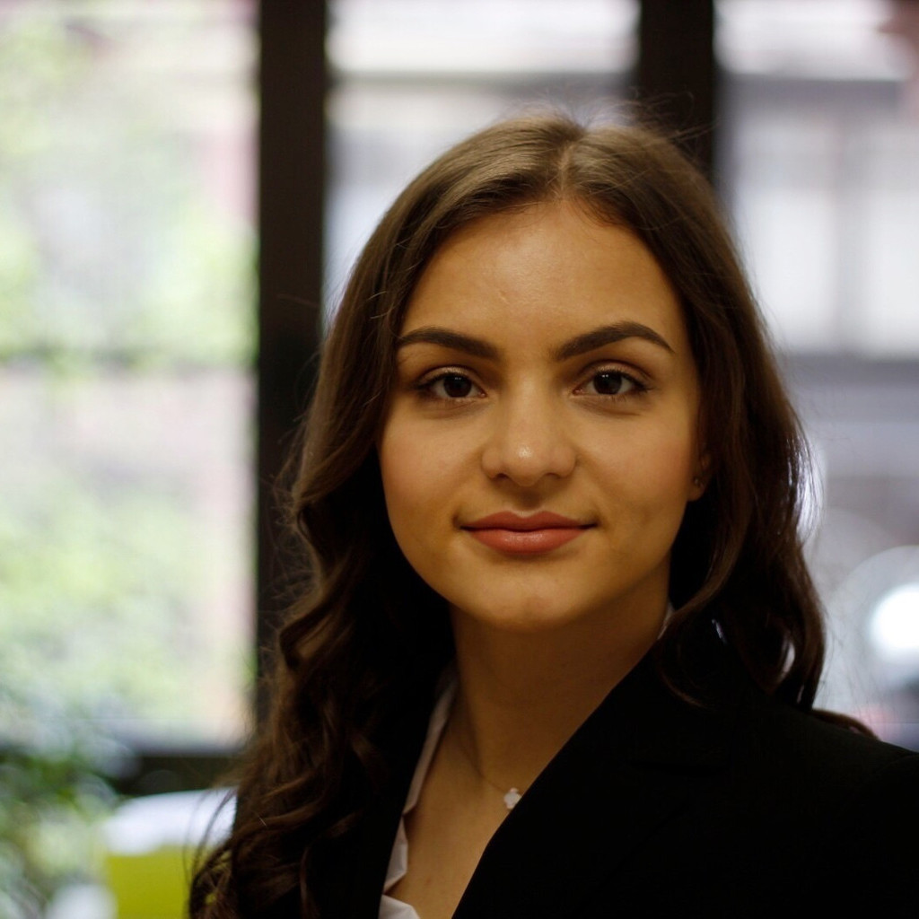 Amanda F. Guimarães-Boll - Personalberater I www.personalberatung ...