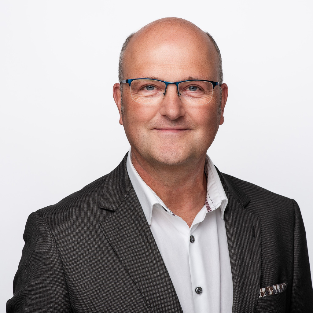 Matthias Becker - Leiter externes Rechnungswesen - BAD GmbH | XING