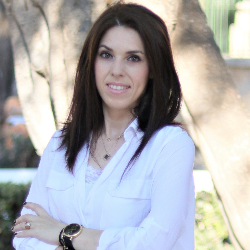 Bianca Okasha - Site coordinator for Data Center - CloudHQ, LLC | XING