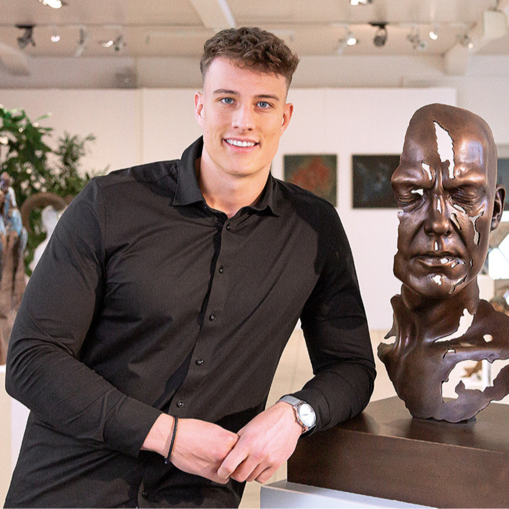 Lukas Ehrhardt - Personalreferent - Ernst Strassacker GmbH & Co. KG | XING