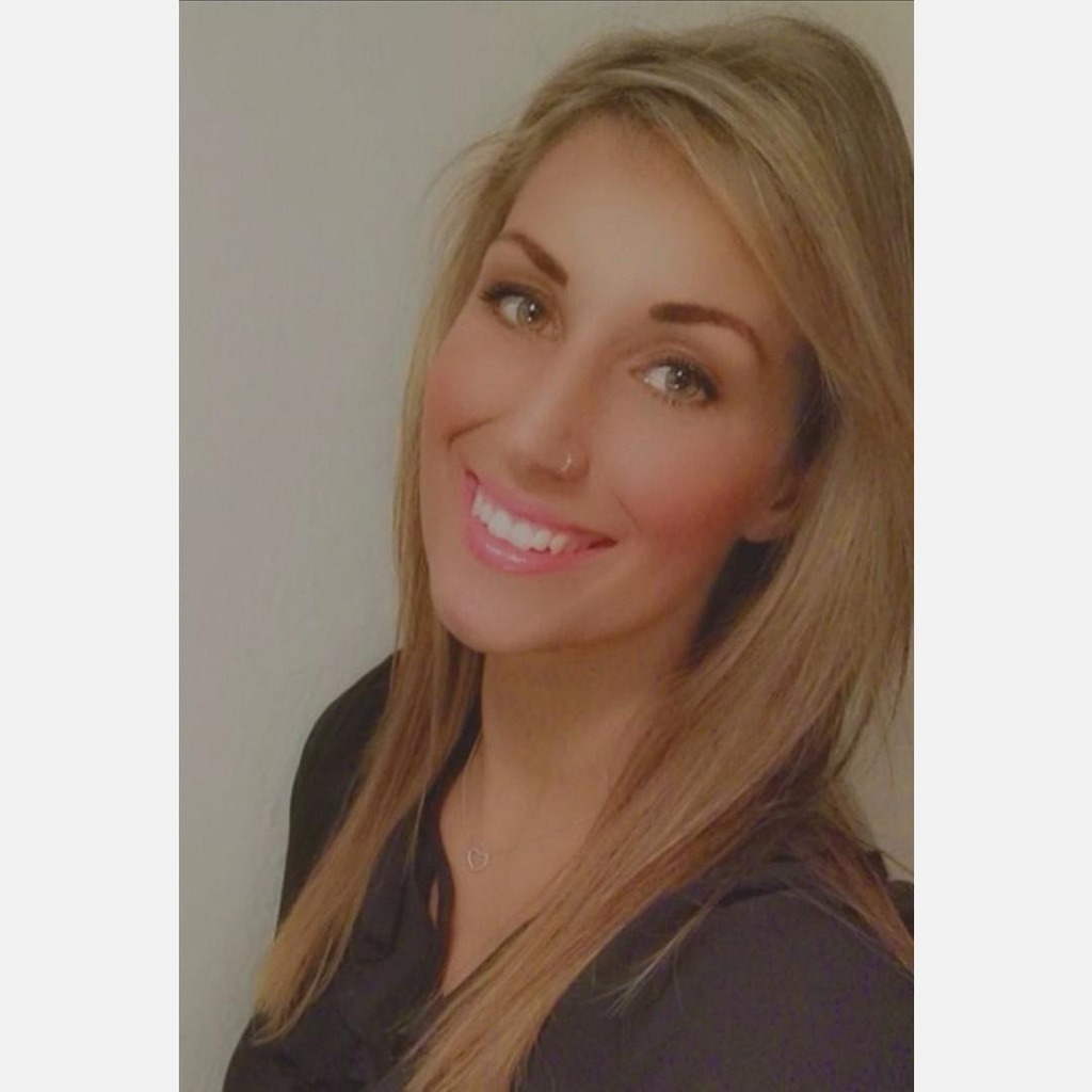 Lisa Marcinkowski's Instagram, Twitter & Facebook on IDCrawl