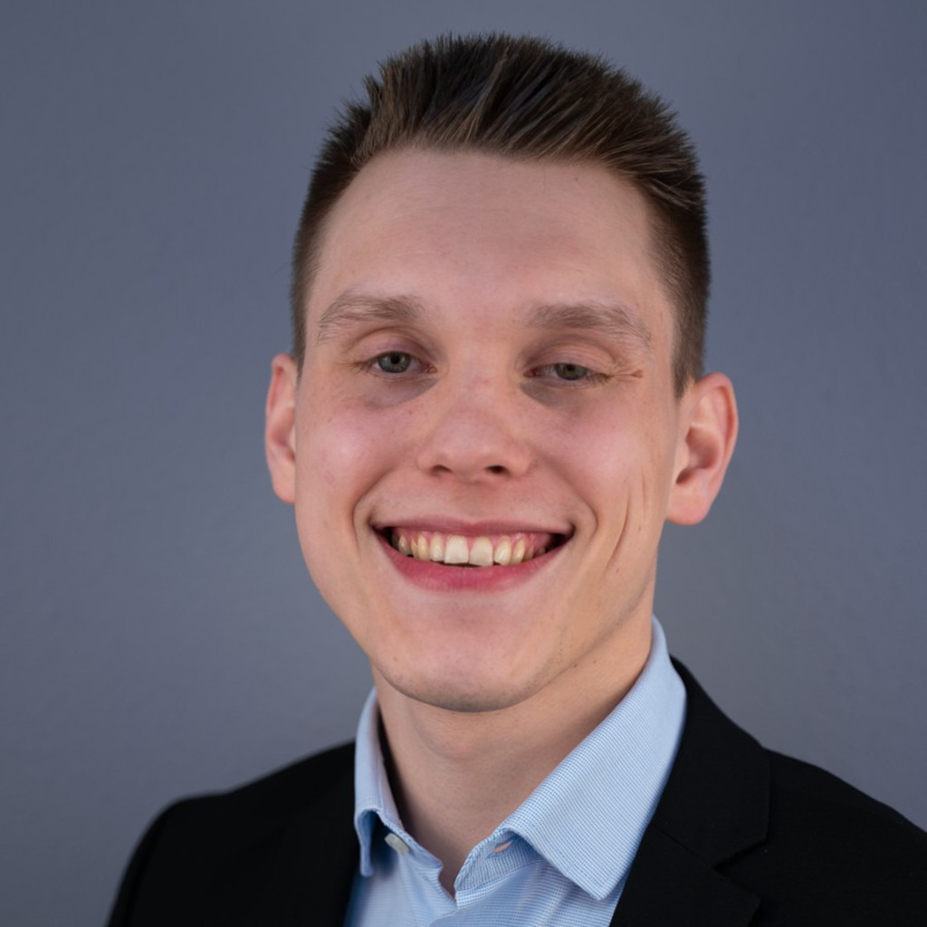 Tom Niklas - OSPlus/IT-Administrator - Sparkasse an der Lippe | XING
