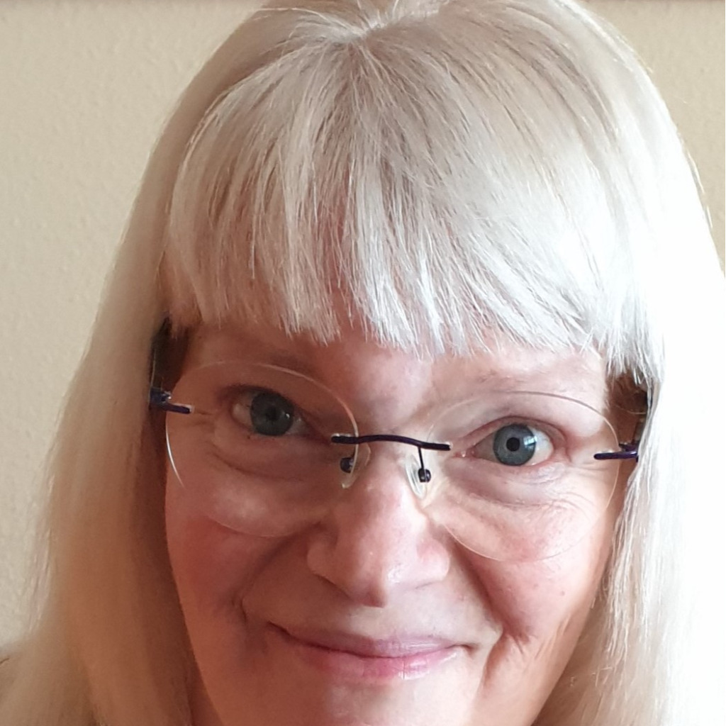 Simone Walter's Instagram, Twitter & Facebook on IDCrawl