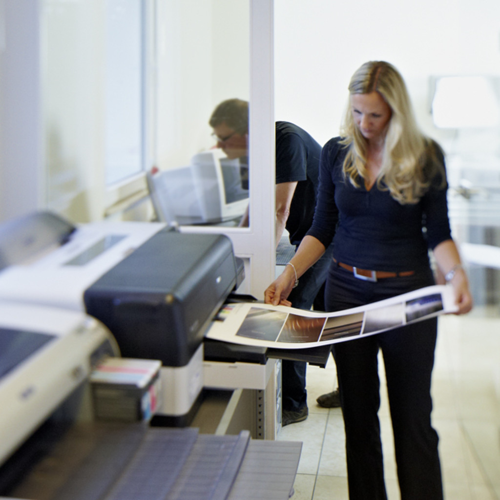 Tanja Prinz - leitung bildbearbeitung und cgi - assenmacher network ...