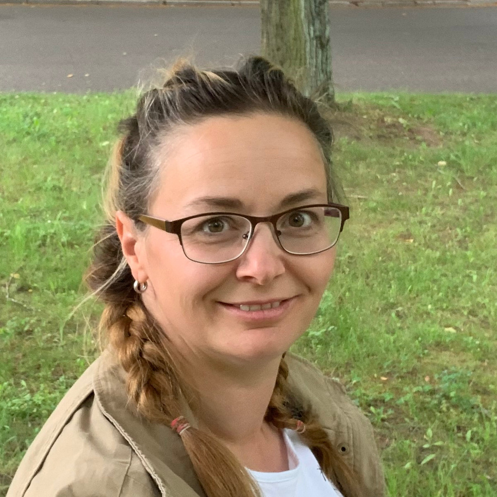 Stefanie Neumann - Senior Buyer for indirect Materials and Services - JENOPTIK AG | XING