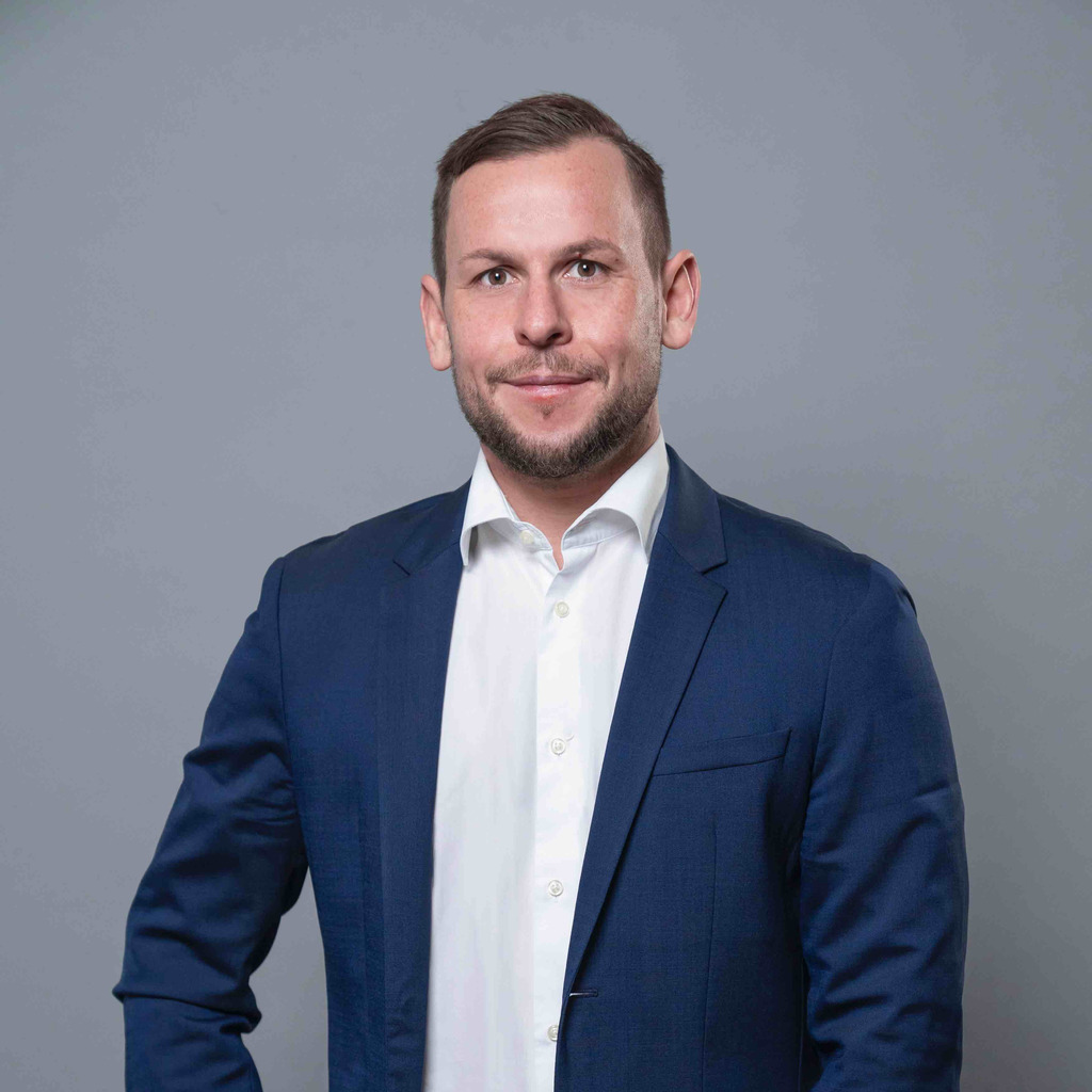 Michael Bachl - Leiter Relationship Management FIM - Deutsche Bank AG ...