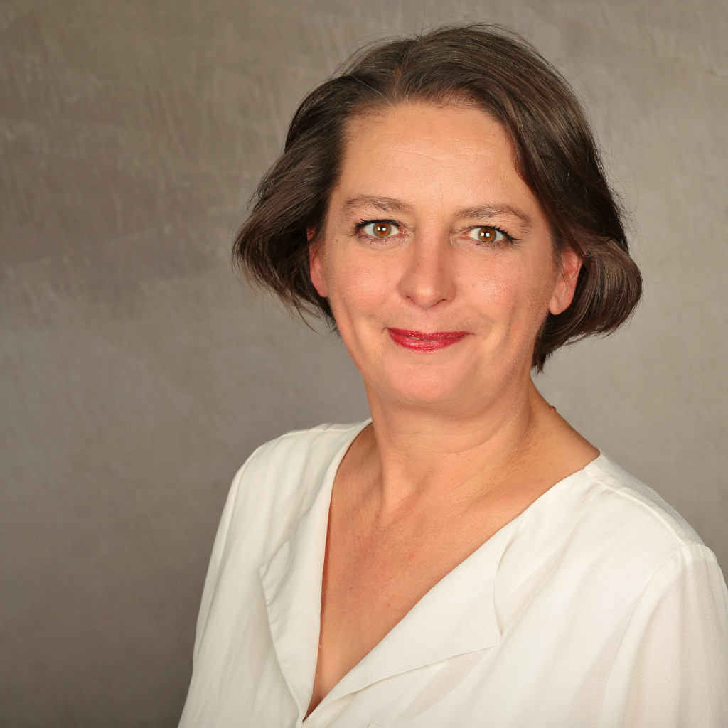 Mag. Sandra Prüfer - International PR Consultant - Media & Digital ...