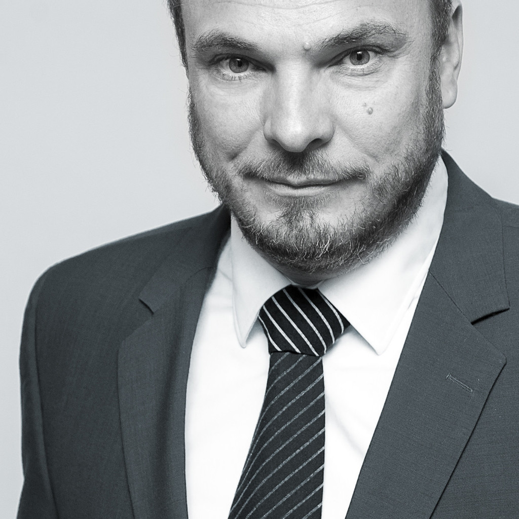 Volker Eckert in der Personensuche von Das Telefonbuch