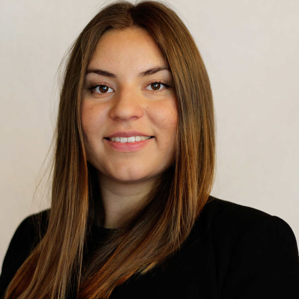 Julia Schwarz - Auszubildende - Olympiastadion Berlin GmbH | XING