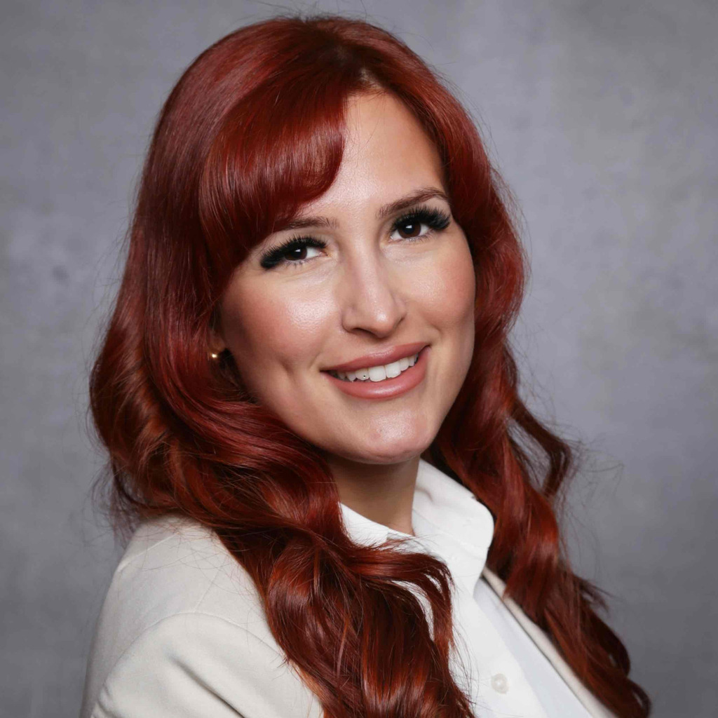 Irem Zengin - Fachwirt für Zahnmedizinisches Praxismanagement ...