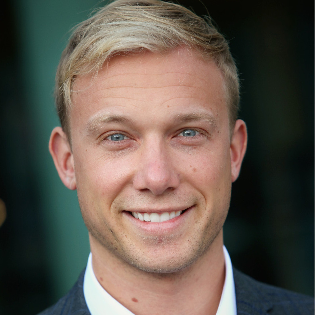 Christoph Dold - Global Sales Operations Lead for Data Centers | Smart ...