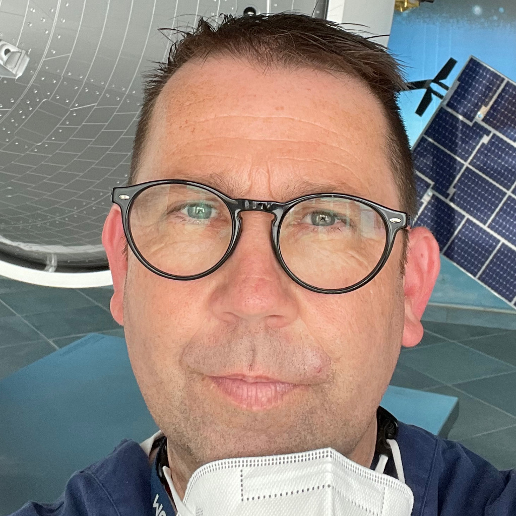 Stephan Schneck's Instagram, Twitter & Facebook on IDCrawl