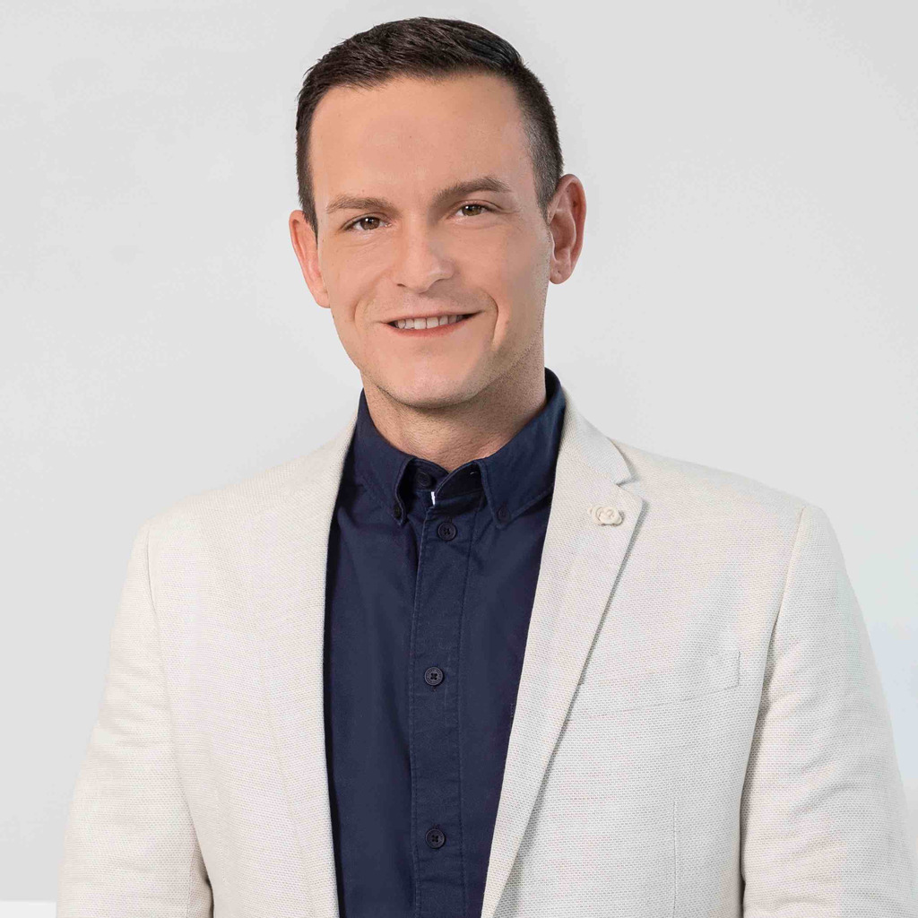 Sebastian Hofmann - Accountant - Soorce GmbH | XING