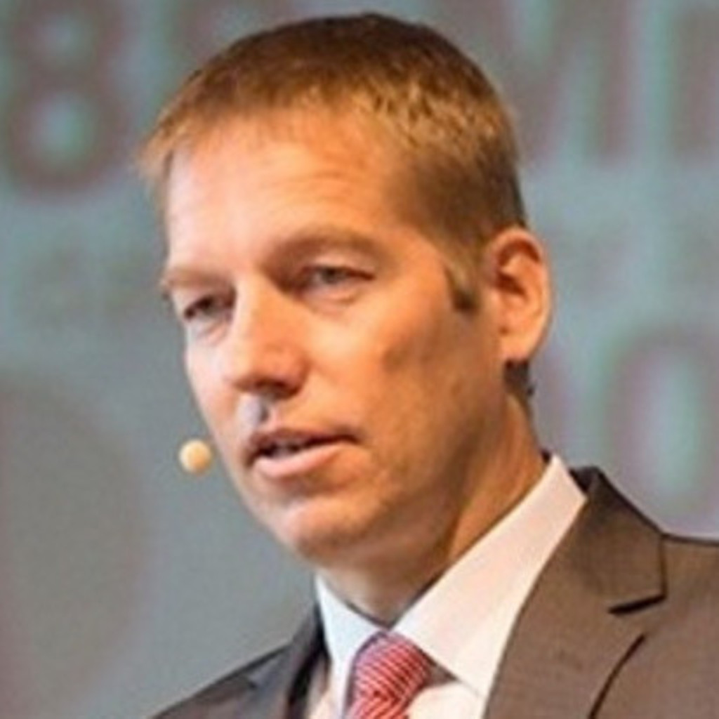 Niklaus H. Waser: Ausbildung und Berufserfahrung | XING