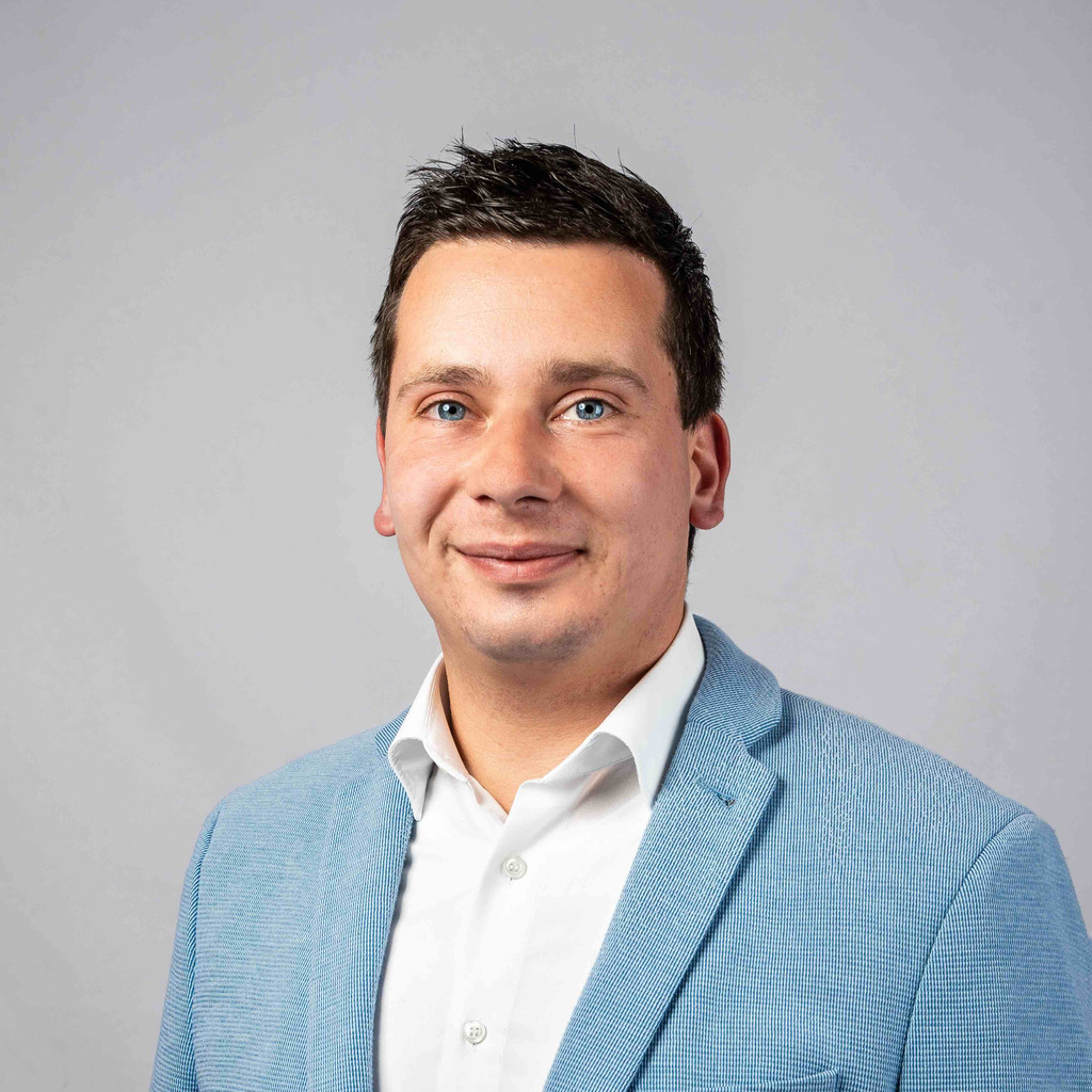 Nicolas Hille - Geschäftsstellenleiter - Provinzial Messerschmidt ...