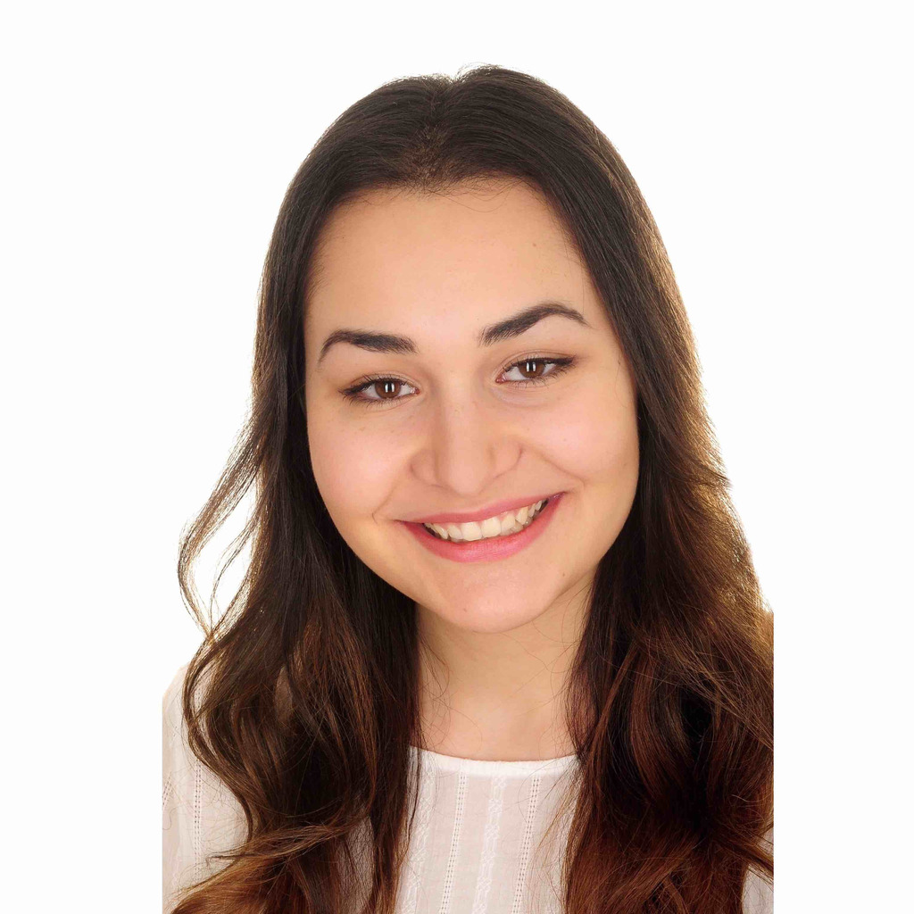Dilara Annabelle Pektas Business And Management Studies Plymouth dilara-annabelle-pektas-business-and-management-studies-plymouth