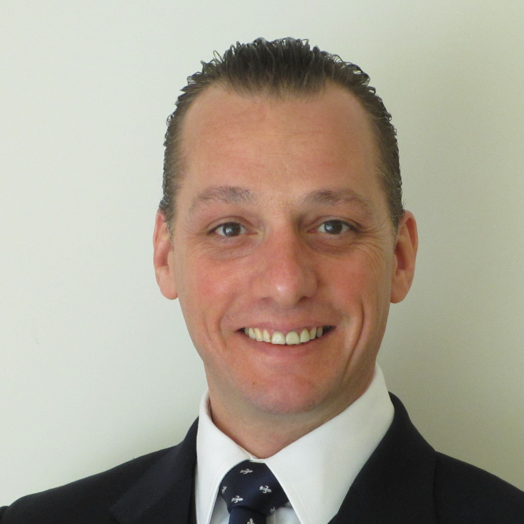 Mark Cox - Management Accountant - Credit Suisse | XING