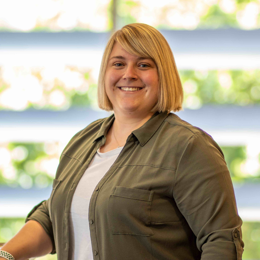 Kim Isabel Rabensteiner - Abrechnerin - LEONHARD WEISS GmbH & Co. KG | XING