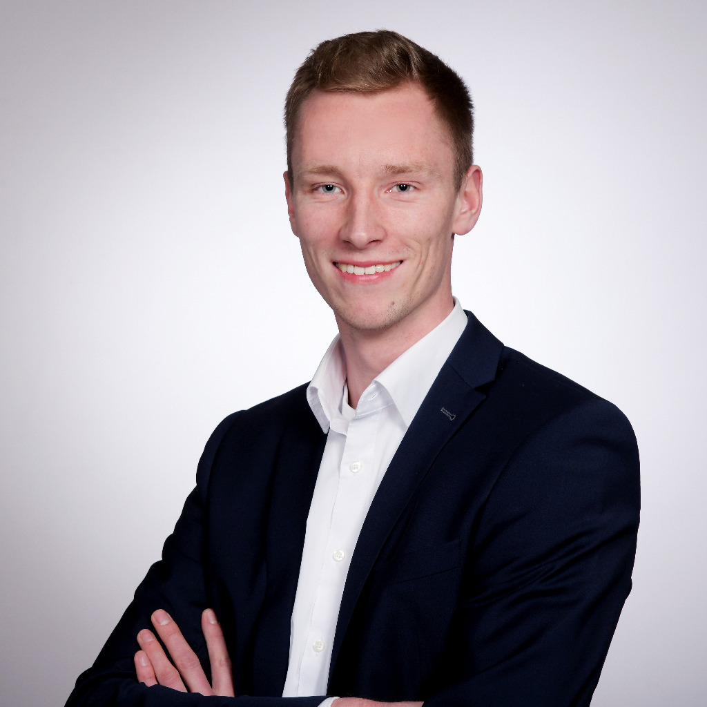 Tim Winter - Controller - Miele & Cie. KG | XING