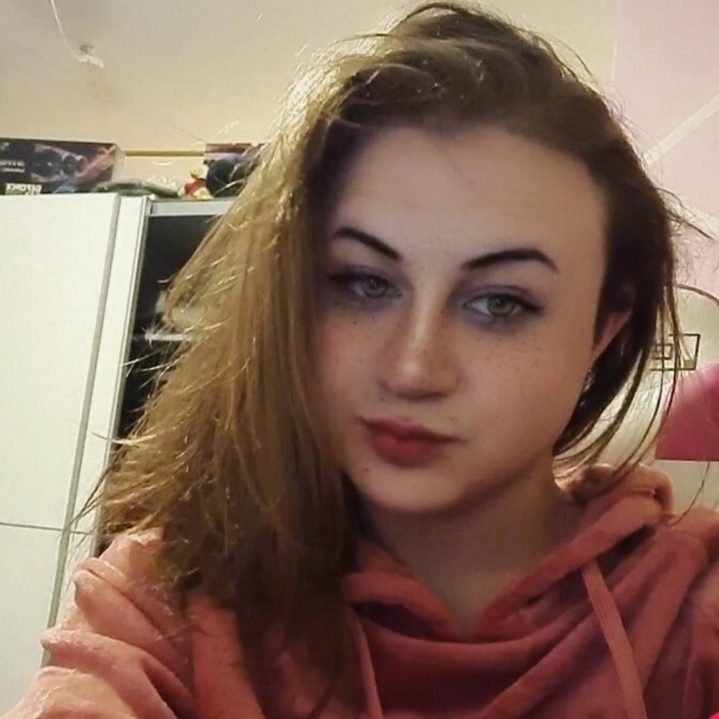 Anna Falk - Interim Driver Training Manager - Amazon Logistics | XING