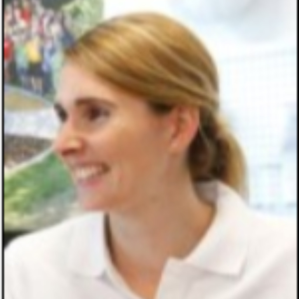 Julia Auerswald - Personalmanagerin - Daimler AG | XING