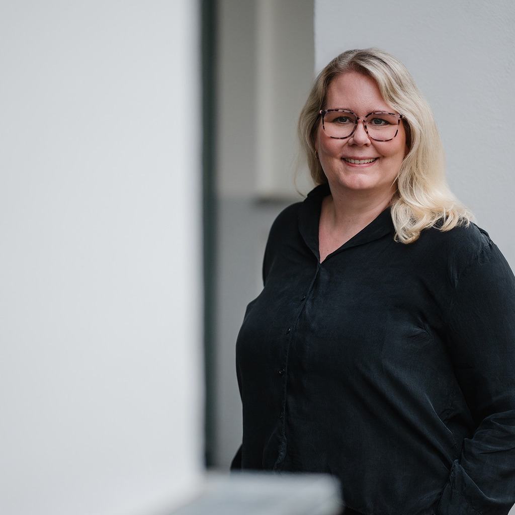 Manuela Klein - Projektmanagerin Geschäftsprozesse und Standards - DB Services GmbH | XING