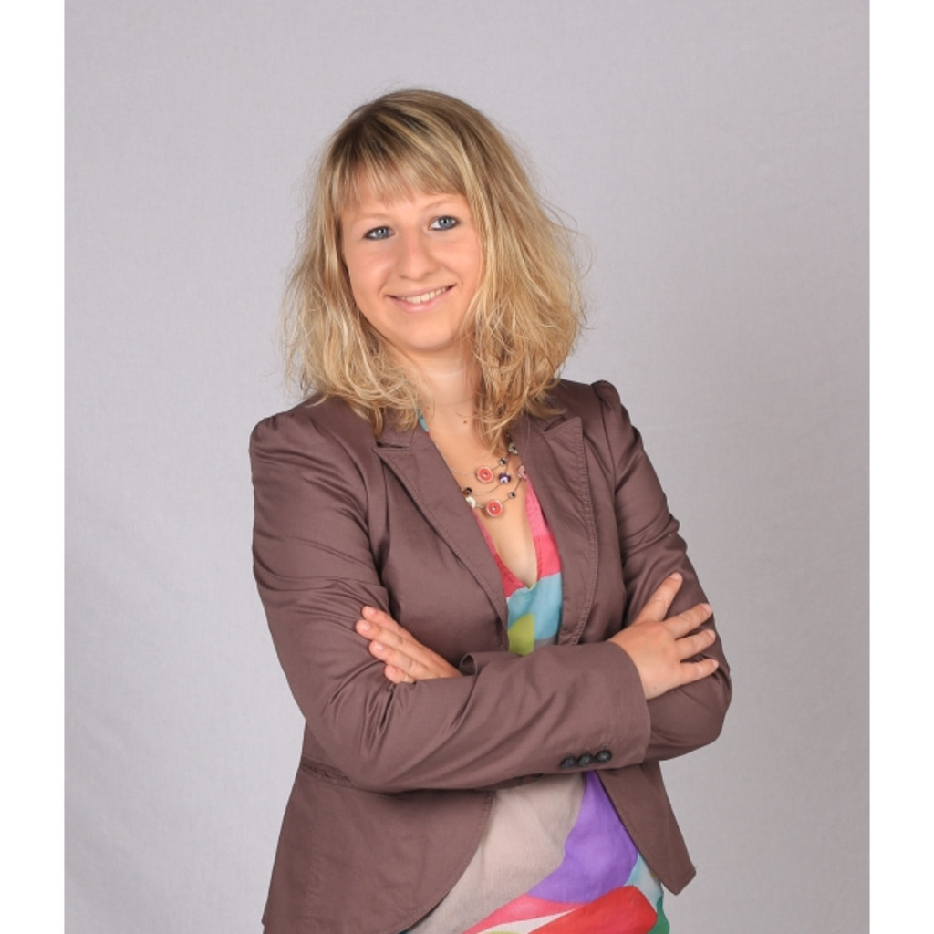 Lisa Dürr in der Personensuche von Das Telefonbuch