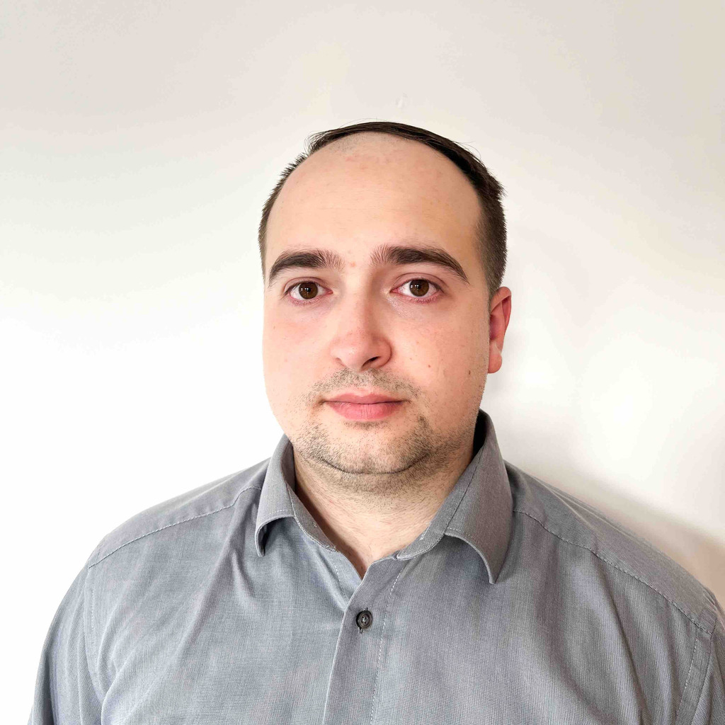 Daniel Janson - Fachplaner Elektro - Elfas GmbH | XING