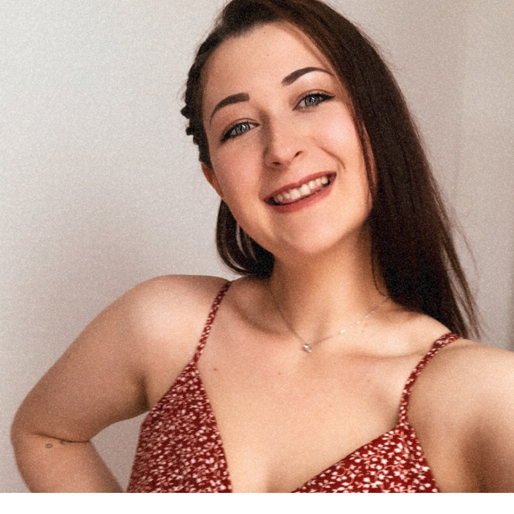 Aileen Winter's Instagram, Twitter & Facebook on IDCrawl