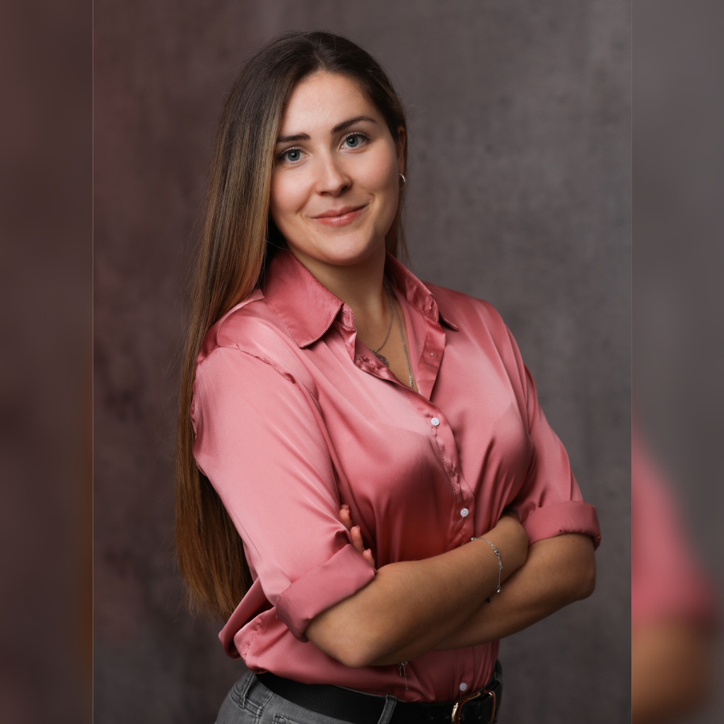 Nicole Schneider's Instagram, Twitter & Facebook on IDCrawl