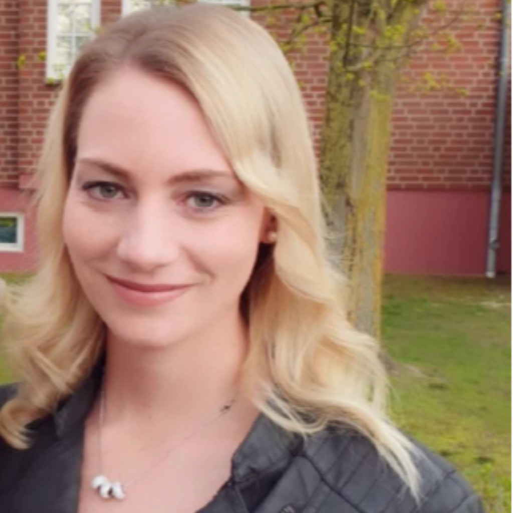 Jill Rogowski's Instagram, Twitter & Facebook on IDCrawl