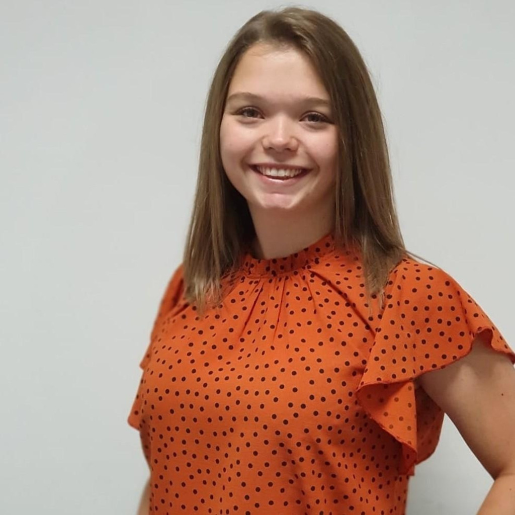 Ulrike Schraml - Junior Project Manager - Constantia Pirk GmbH & Co. KG ...